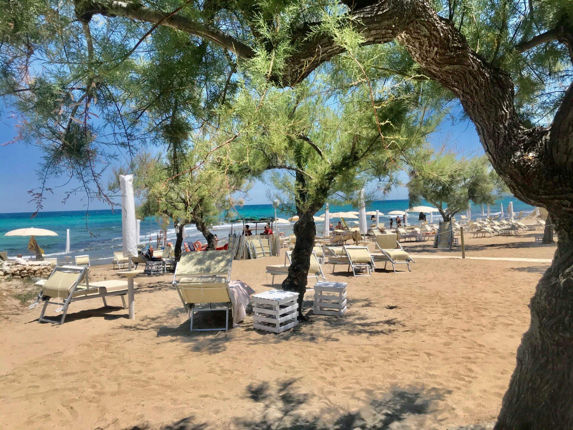 Stylish and quiet beach - Alchimiacollection | EN